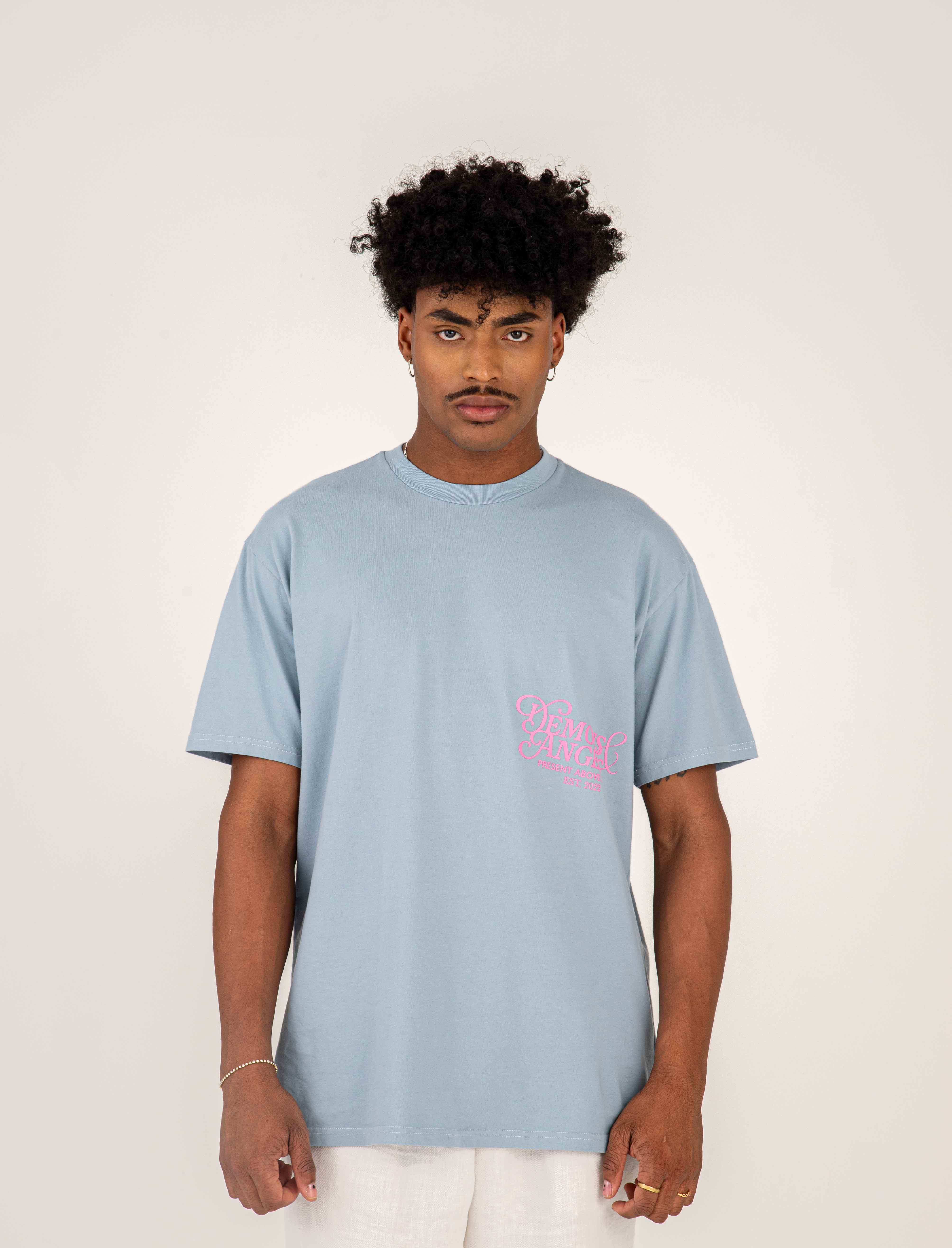 Camiseta Oversize Blue Angel – DNGL